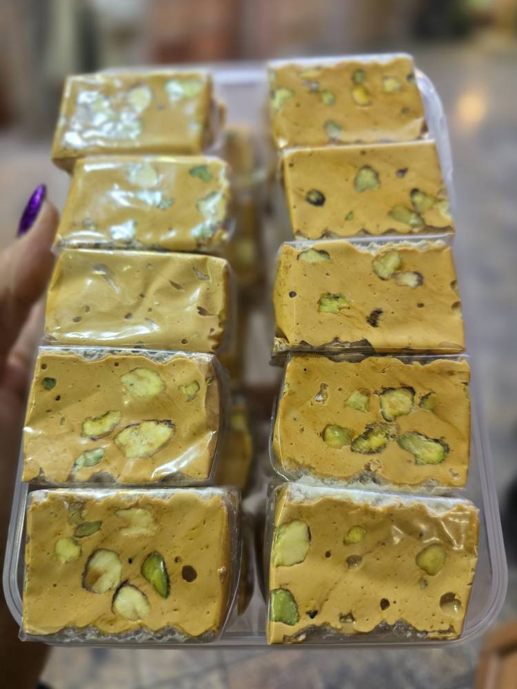 نوقا پسته رژیمی – سوغات و محصولات ارگانیک سی دونه